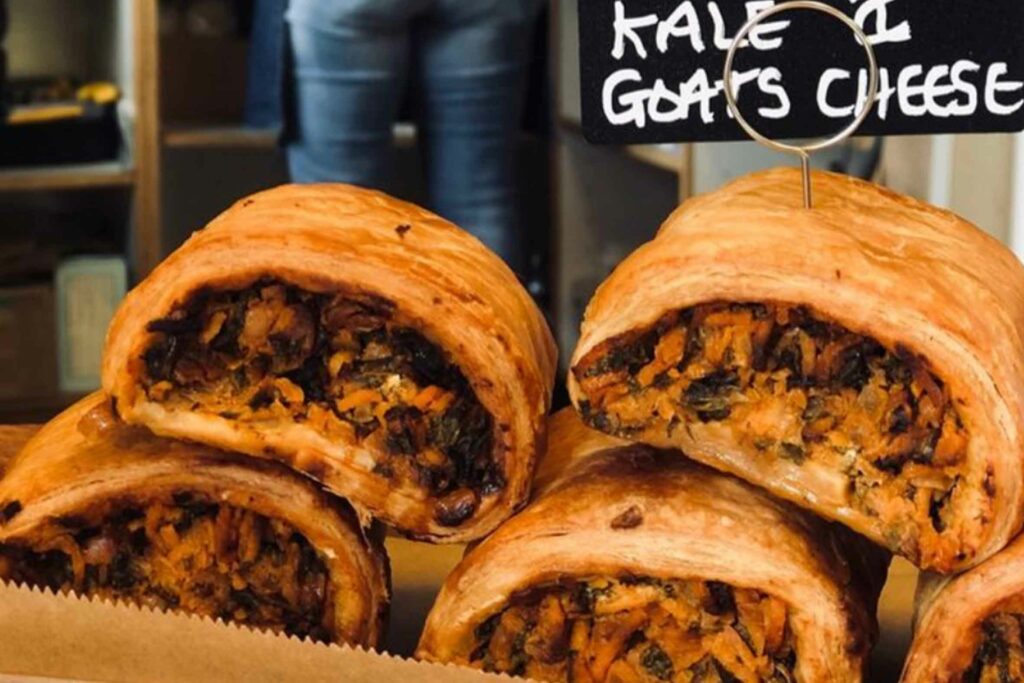 CAFÉ COLN Coln Community Stores